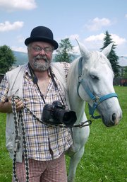 Výstava fotografií Jána Miškoviča z cyklu „Mimika“ v Radnici