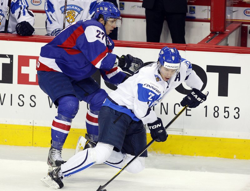 Rozhovor: Mladý Bystričan Tomáš Matoušek - hráč KHL