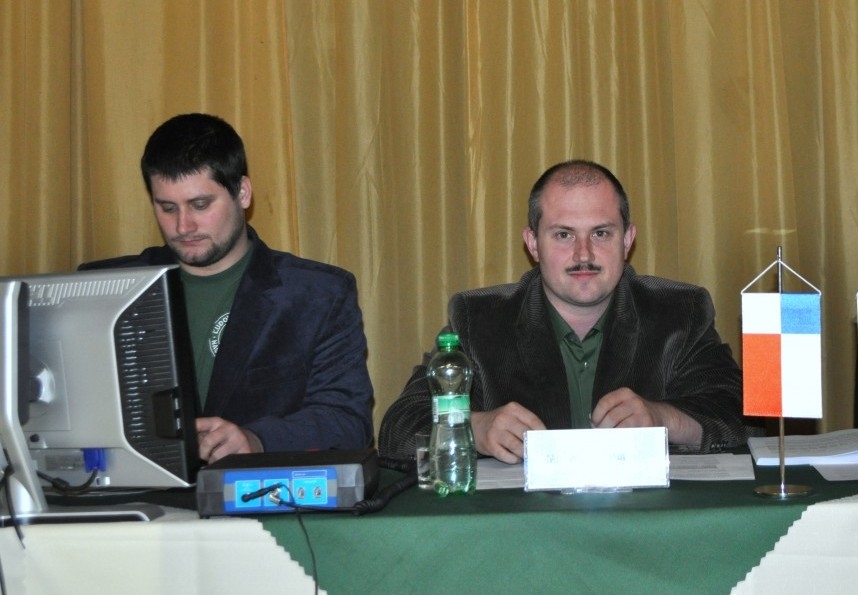 Sám Maňka v eurovoľbách porazil celú Ľudovú stranu Naše Slovensko