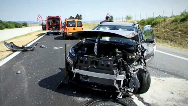 Kačacia rodinka opäť v akcii na R1, tentoraz so zlým koncom