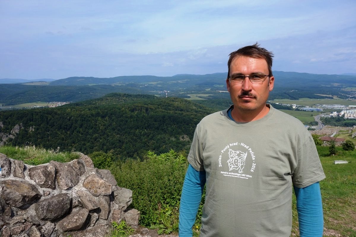 Archeológ Ján Beljak: Výskum a pamiatková obnova na Pustom hrade