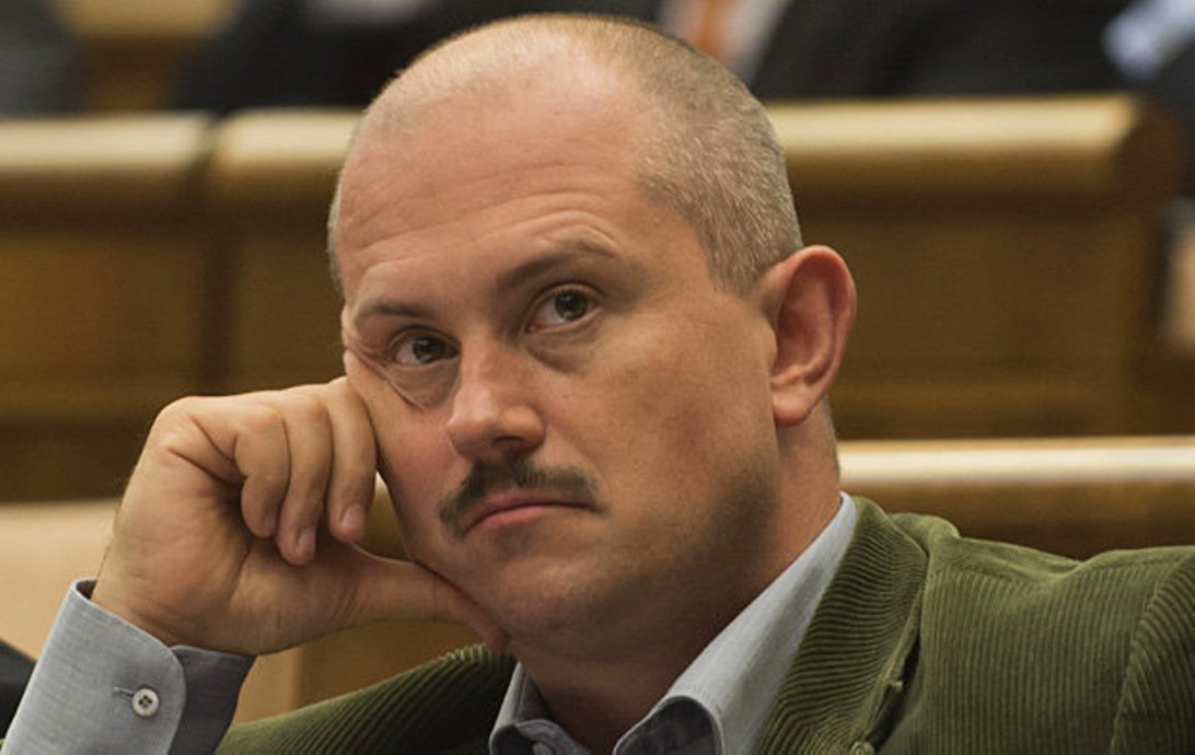 V bystrickom VÚC už vznikajú poslanecké kluby, Kašpera nechcú v žiadnom