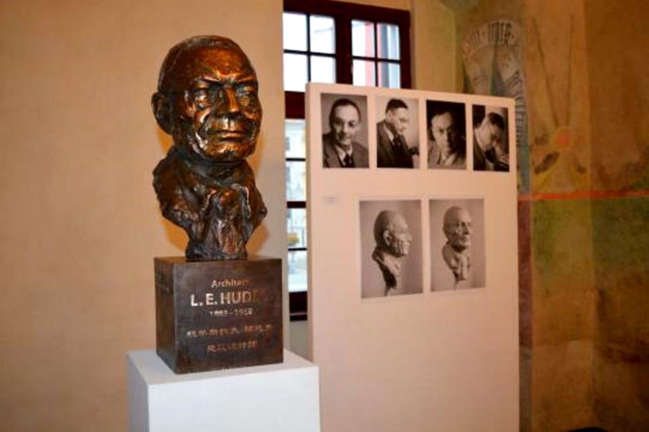 Slávny architekt Ladislav E. Hudec sa narodil v Banskej Bystrici pred 125 rokmi