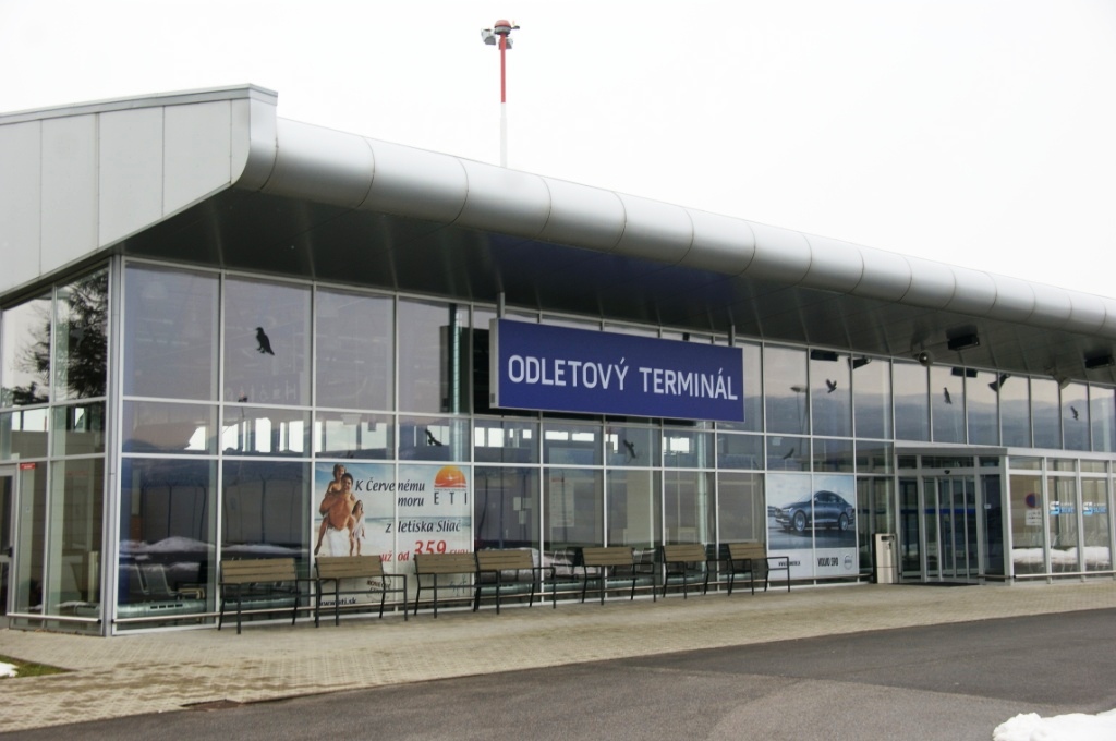 Na Letisku Sliač začala letná charterová sezóna