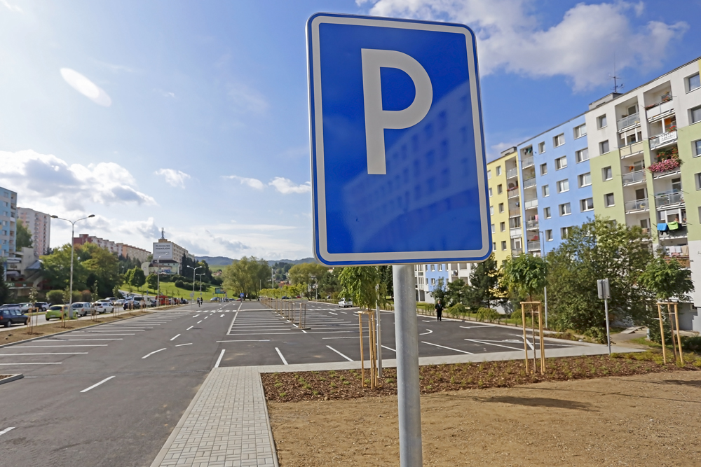 Marcel Slávik - postrach stavebníkov a samospráv na celom Slovensku vo ...
