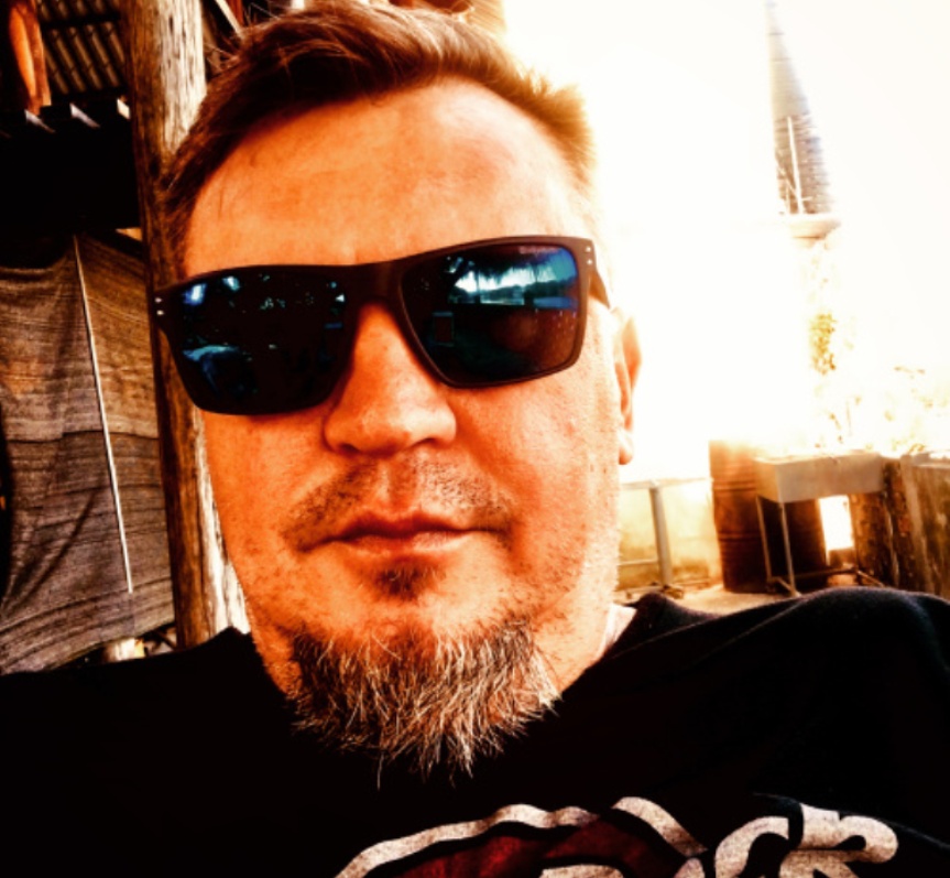 Roman Lazar a jeho outsider art po prvý raz v Banskej Bystrici
