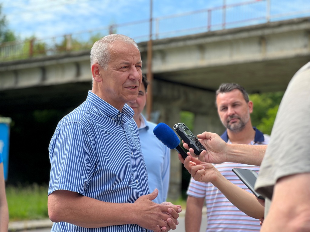 Rekonštrukcia dolného mosta na Mládežníckej finišuje, na budúci rok sa ...