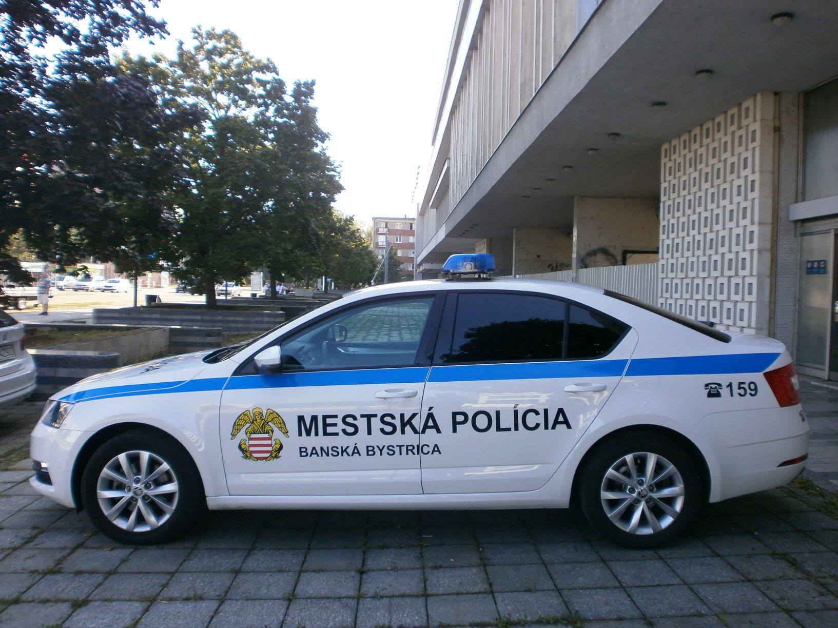 Mestská polícia v Banskej Bystrici prijme do pracovného pomeru inšpektora