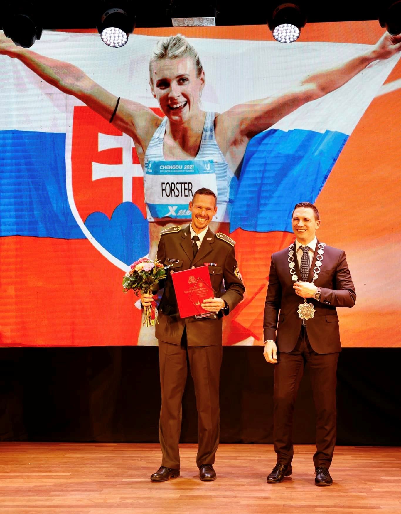 Najlepší športovci mesta za rok 2023 si v Robotníckom dome prevzali ocenenia