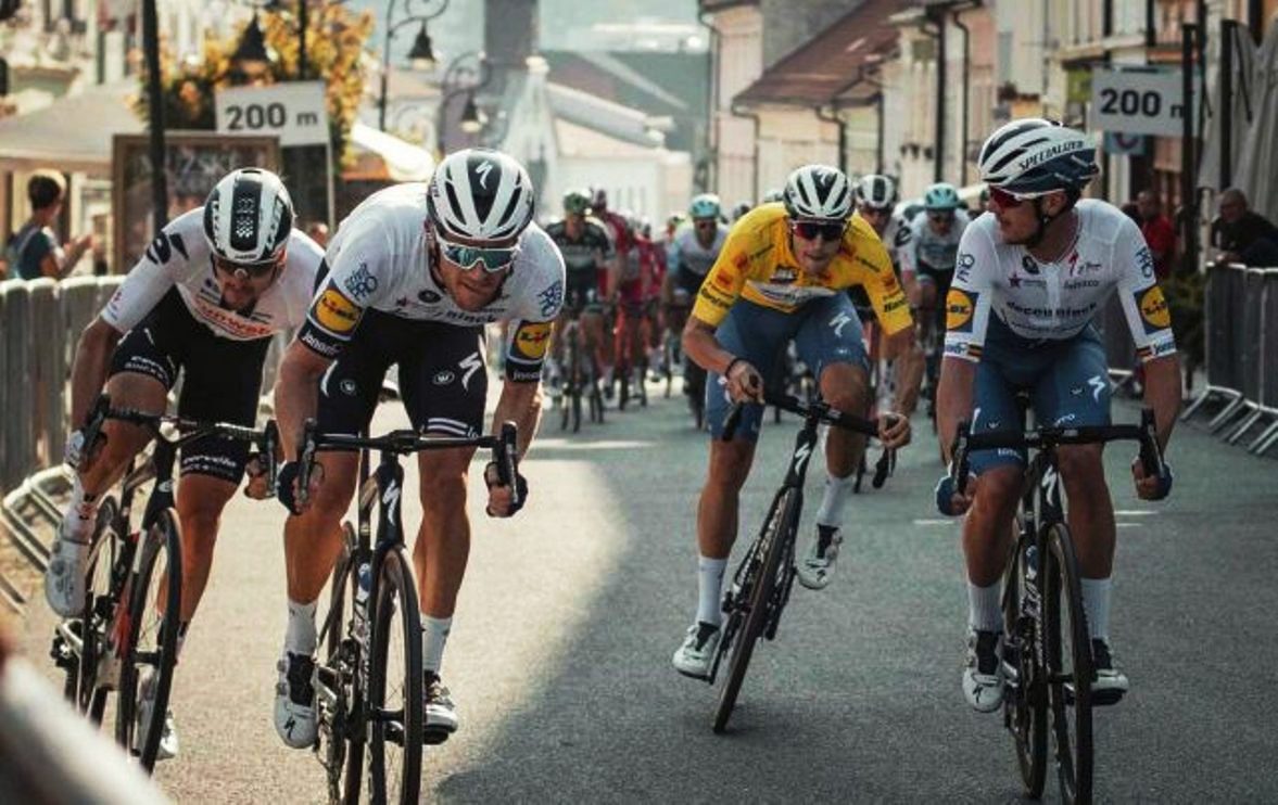 Do Banskej Bystrice mieri cyklistická elita, naše mesto bude cieľom 3. etapy Okolo Slovenska 2025