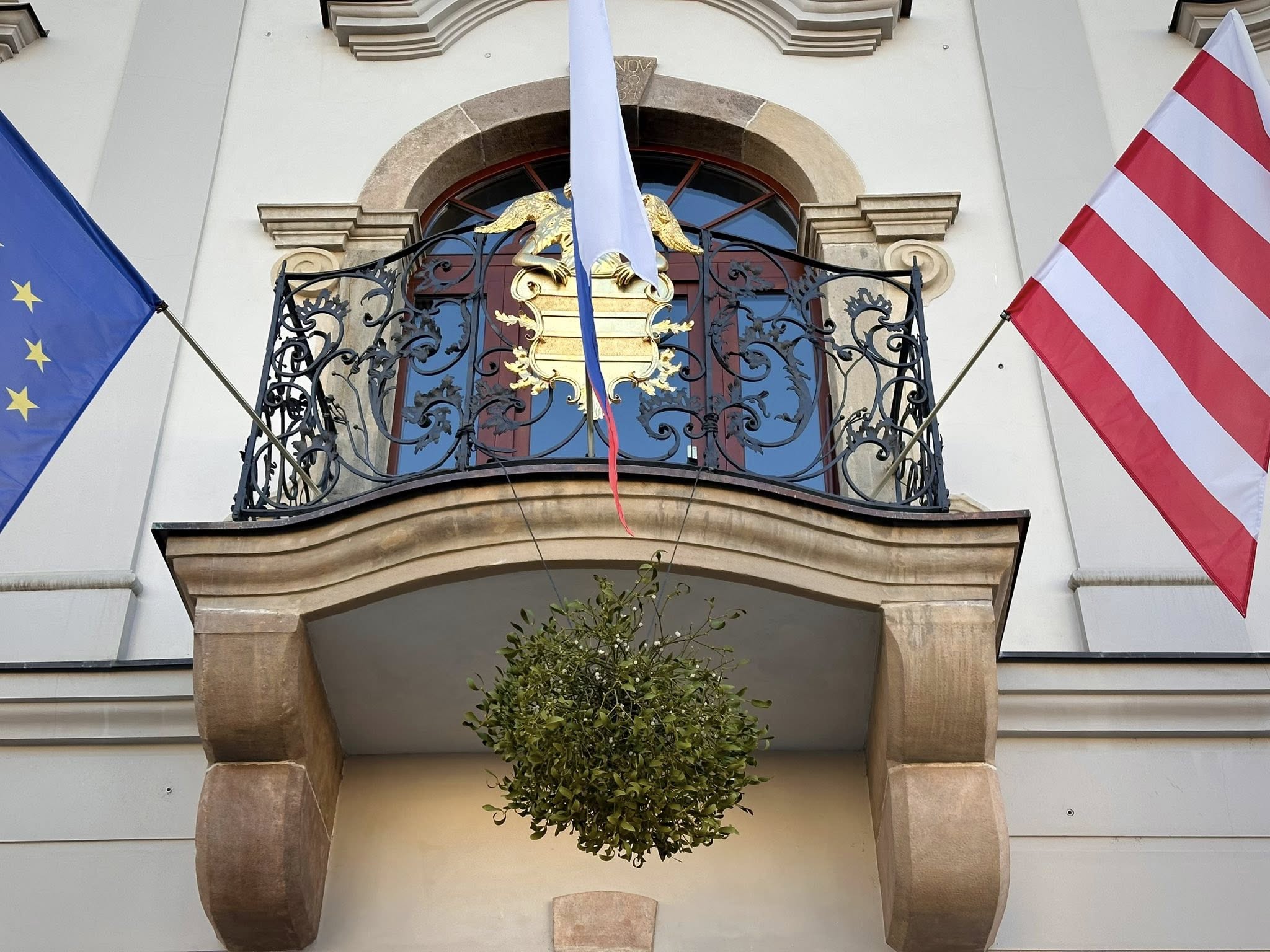 Banskobystrické Vianoce 2025 aj s vianočnými trhmi sú otvorené